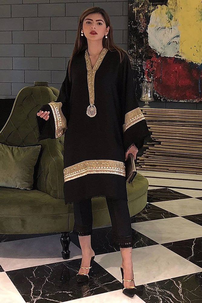 Chandbali shawl shirt Black | Farida Hasan