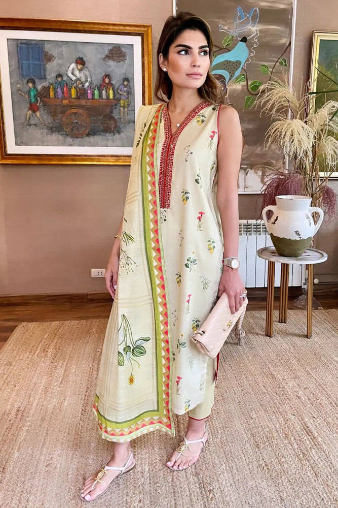 Botanical Basic | Farida Hasan