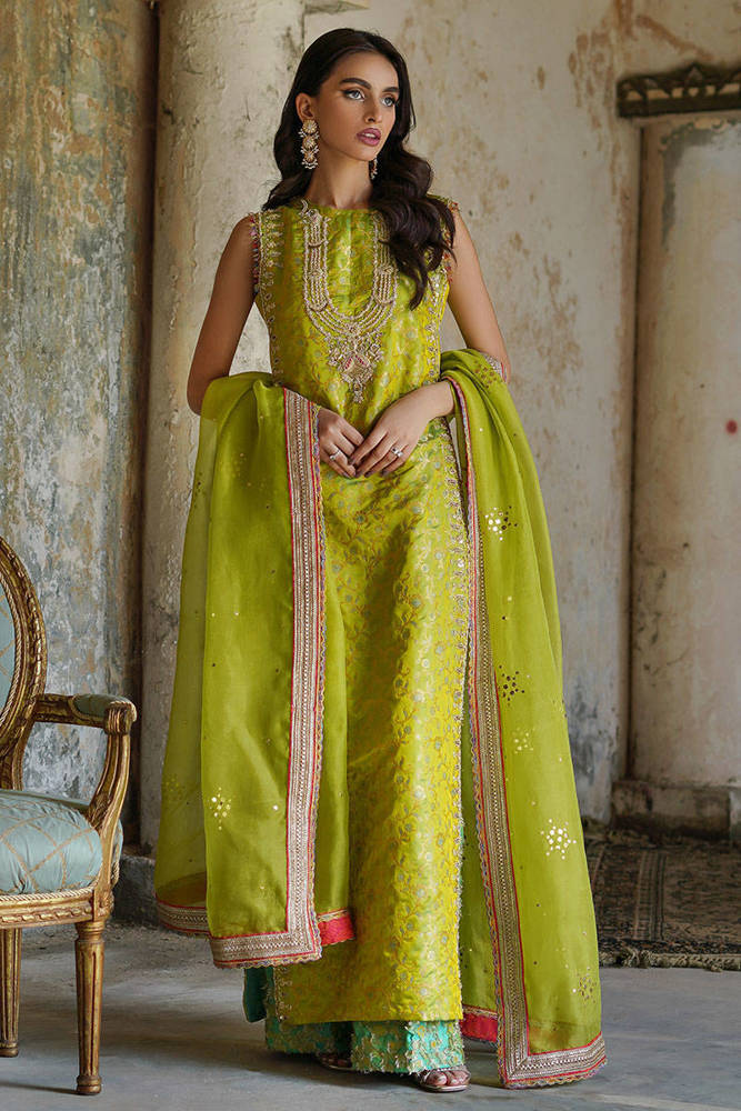 Festive Mehndi with Pants | Farida Hasan